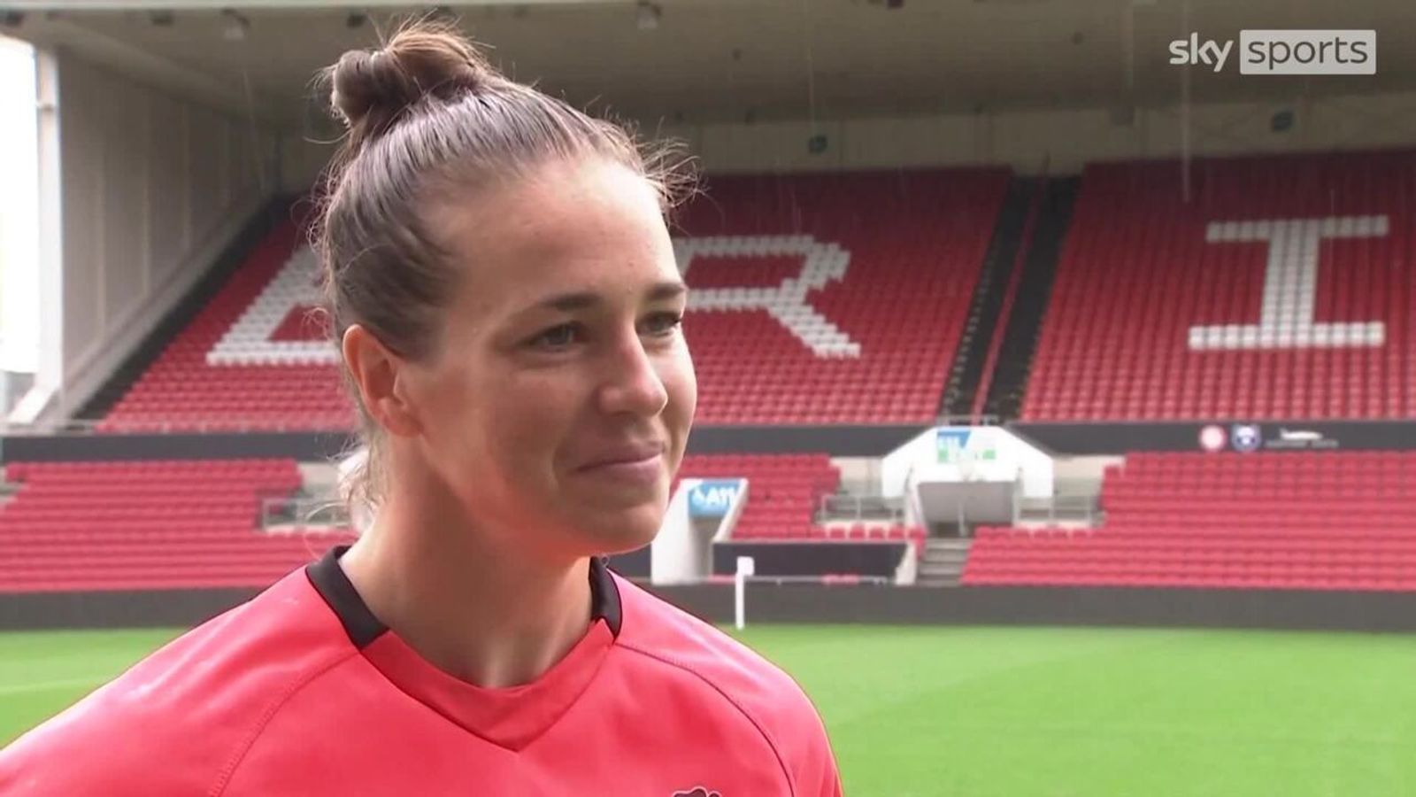 Emily Scarratt: We're trying to make history and Wales win could be ...