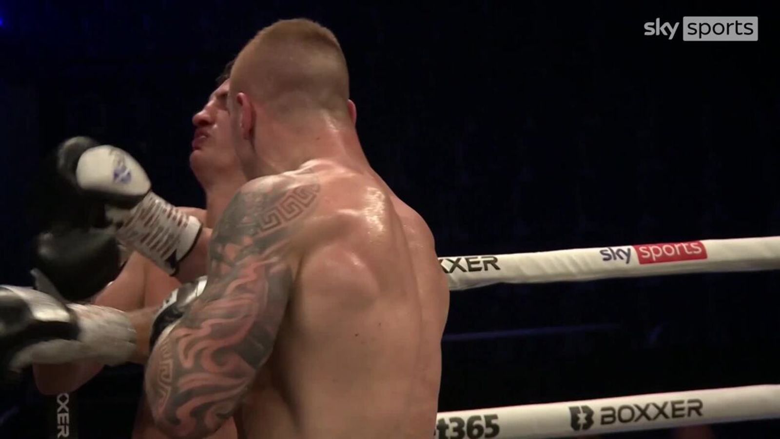 Scott Forrest wins by big KO! | Boxing News | Sky Sports