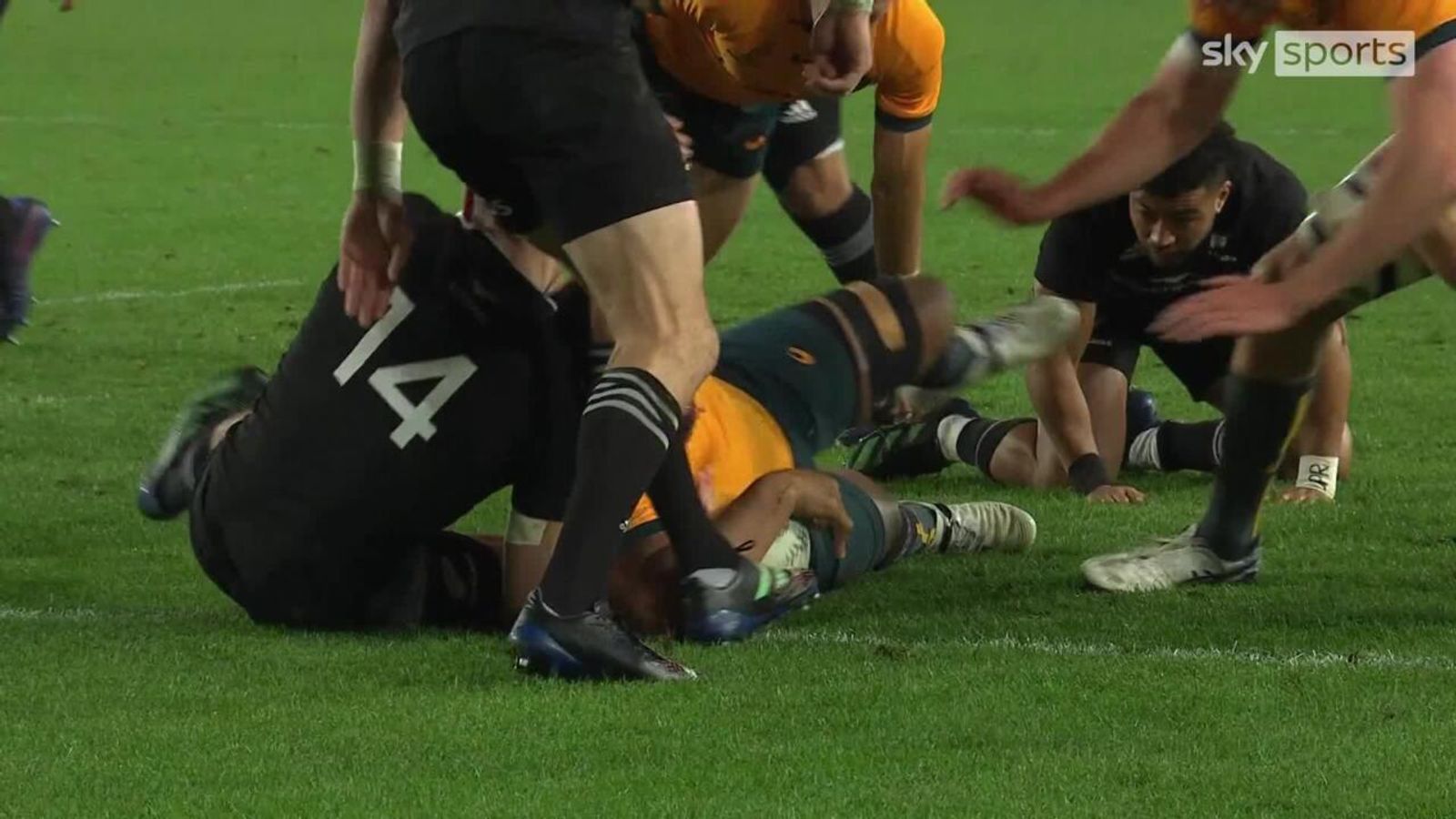 Folau Fainga'a scores consolation for Australia | Rugby Union News ...