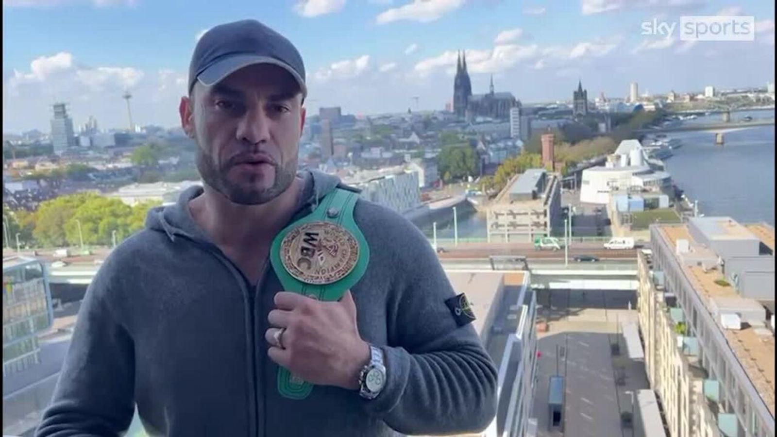 'Where's the paper?' | Mahmoud Charr calls out ‘Big Giraffe’ Tyson Fury ...