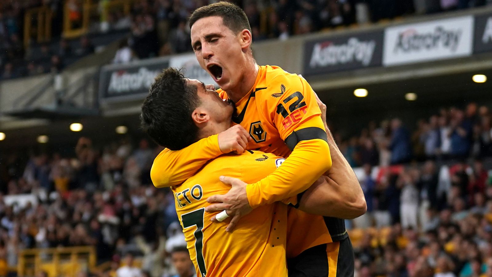 Wolves vs Southampton LIVE! Premier League: team news, free match ...