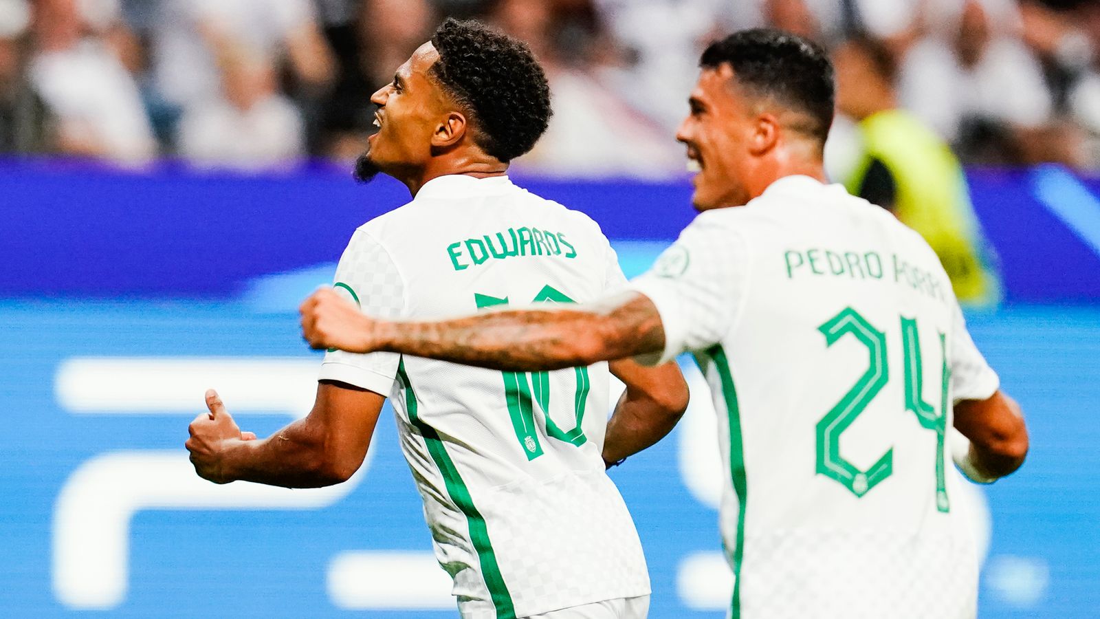 How Marcus Edwards made Tottenham regret sale | 'Of course I want ...