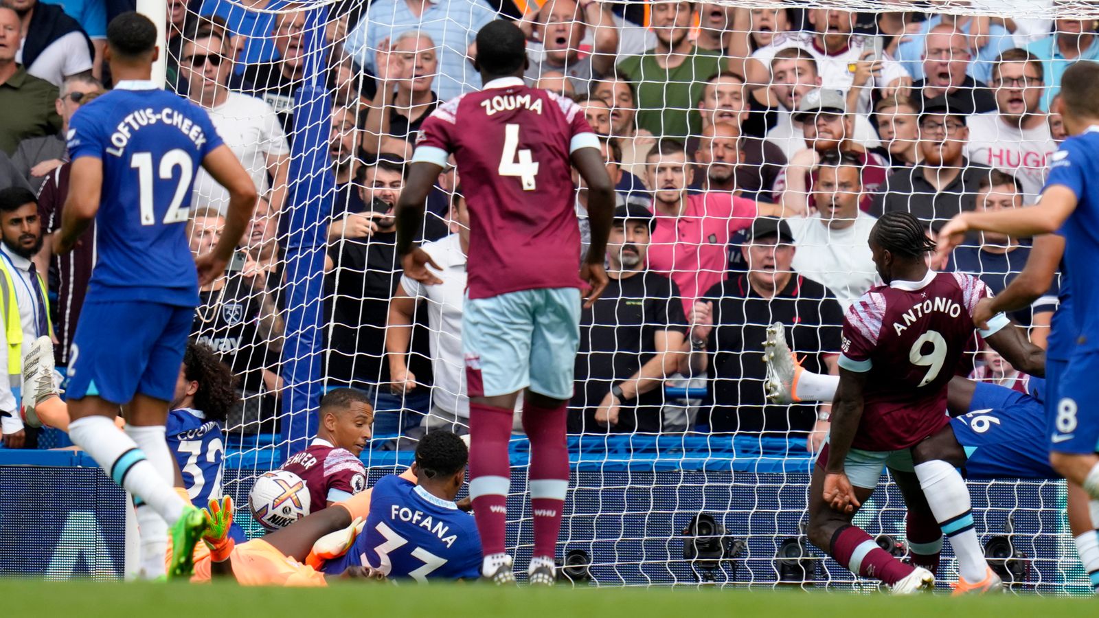 David Moyes: West Ham manager brands late disallowed goal at Chelsea as ...