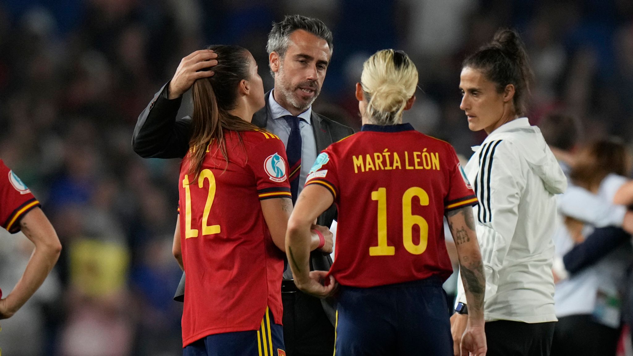 Jorge Vilda: Spanish FA standing by head coach as 15 players threaten to quit due to mental ...