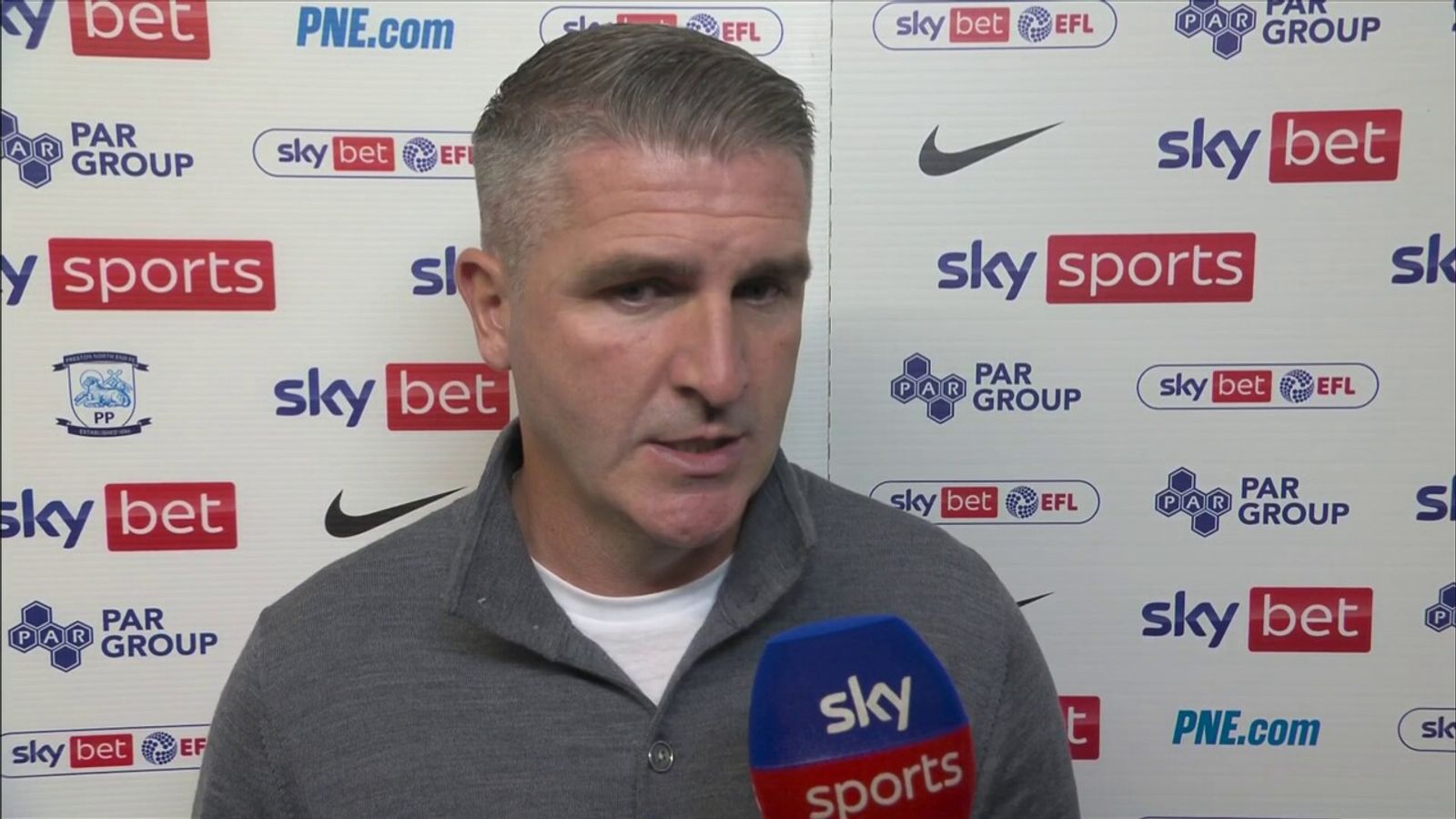 Ryan Lowe: We'll keep shuffling the team until a solution is found ...