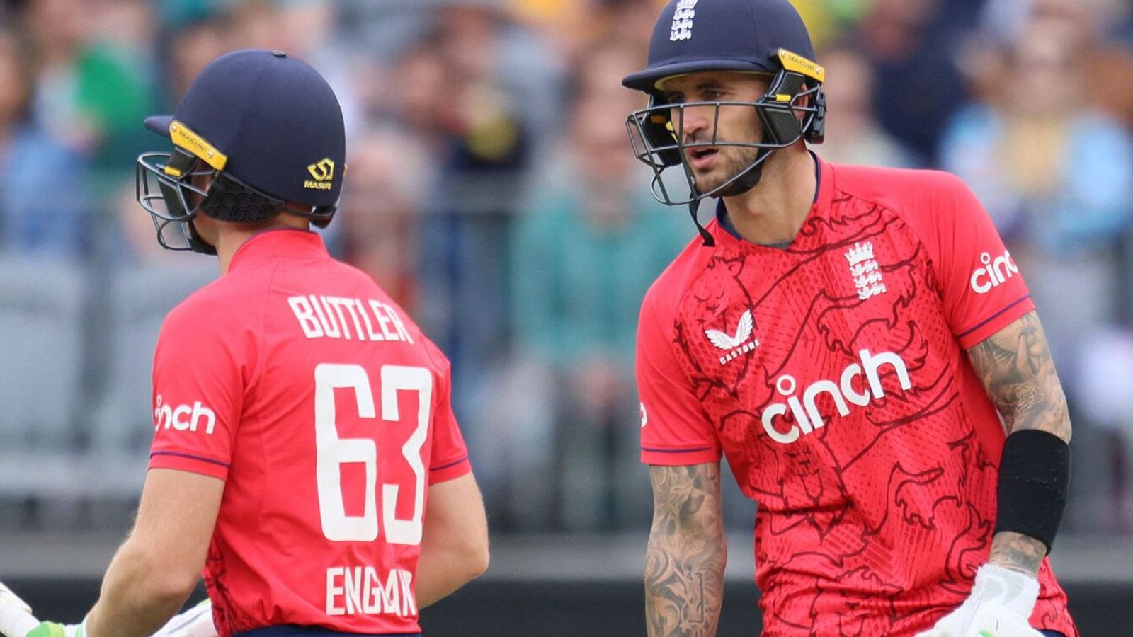 England hold nerve to defeat Australia - as it happened | Cricket News ...