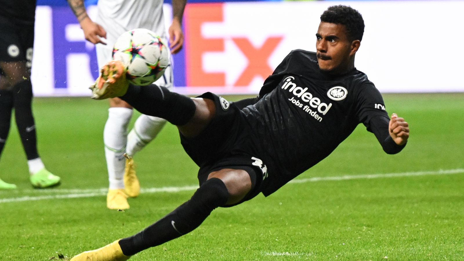 Frankfurt 0 - 0 Tottenham - Match Report & Highlights