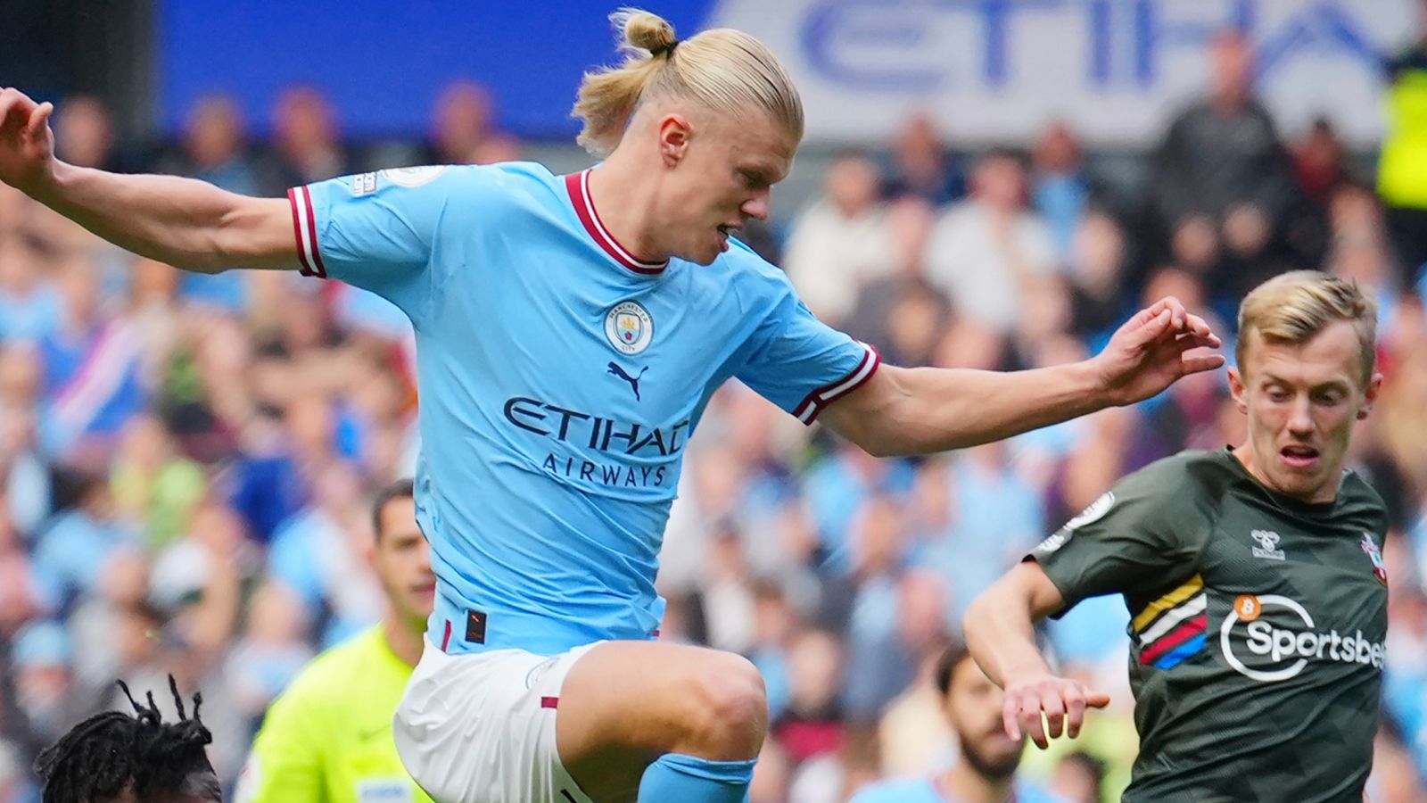 Liverpool manager Jurgen Klopp says no team can compete with Manchester ...