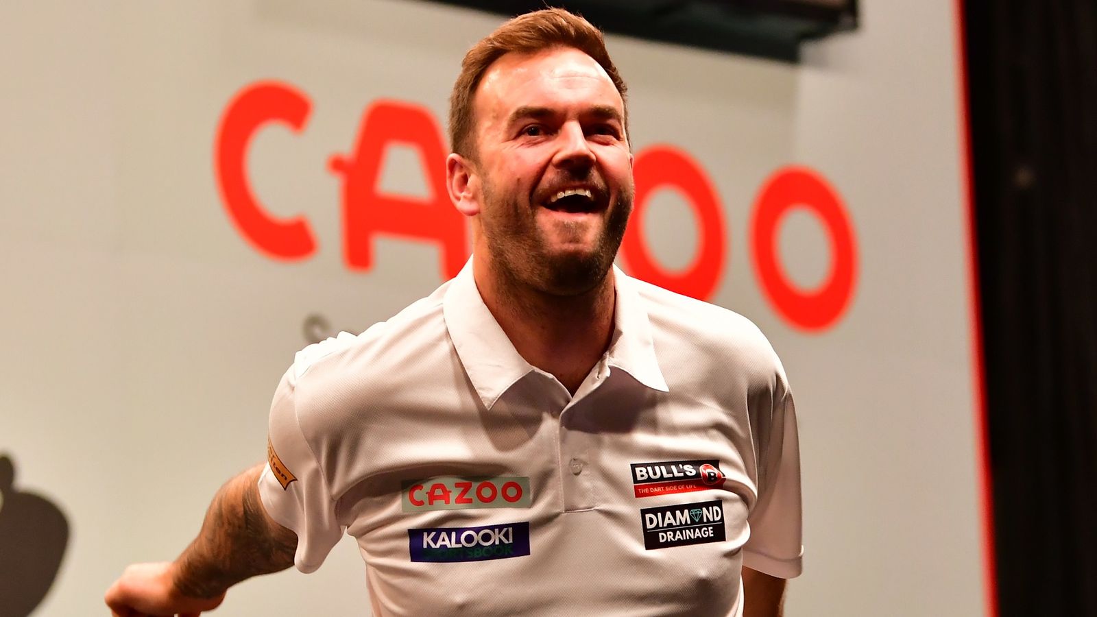 European Championship Darts: Ross Smith defeats Michael Smith to win ...