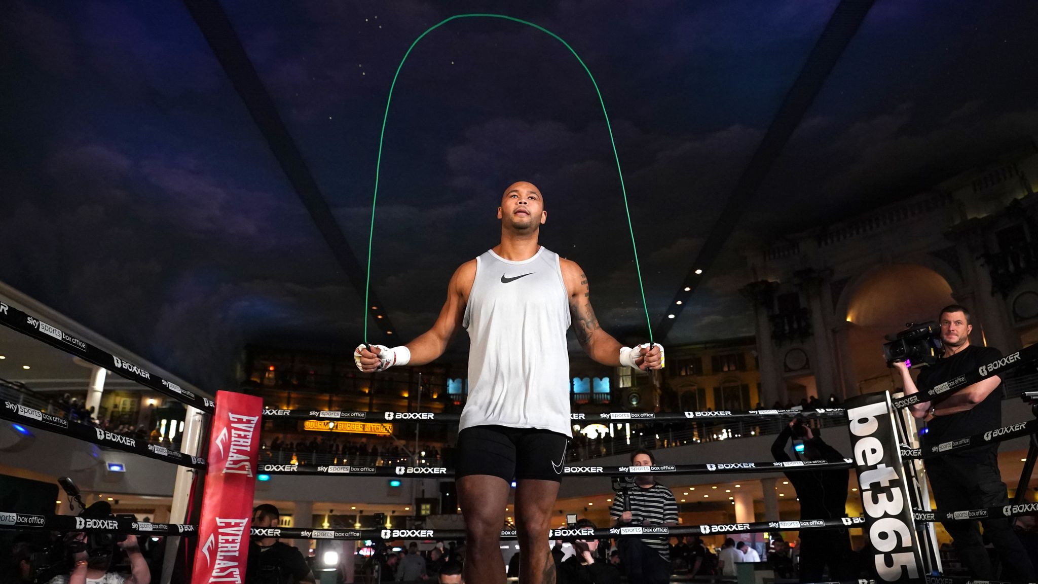 Frazer Clarke prepares for key test by sparring Derek Chisora, with ...