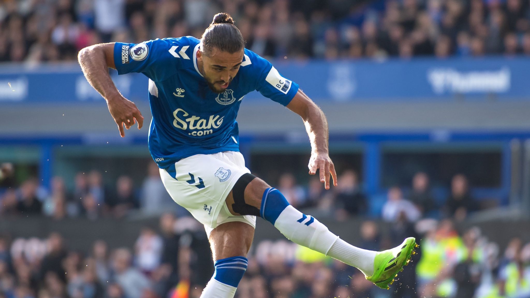 Premier League hits and misses: Mohamed Salah struggles to lift ...