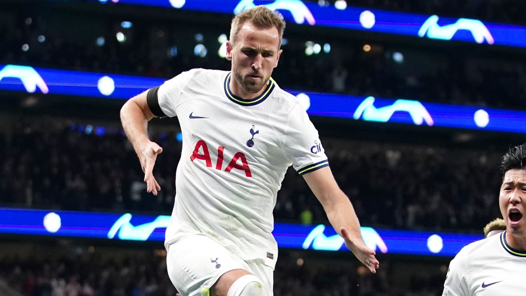 Tottenham 3 - 2 Fráncfort