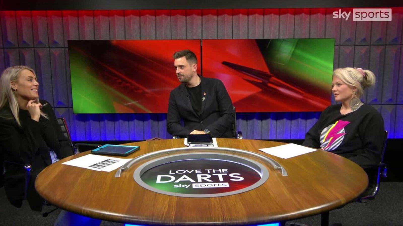 King Charles, Mark Webster and Antonio Conte!?! | ‘A Night At The Darts ...