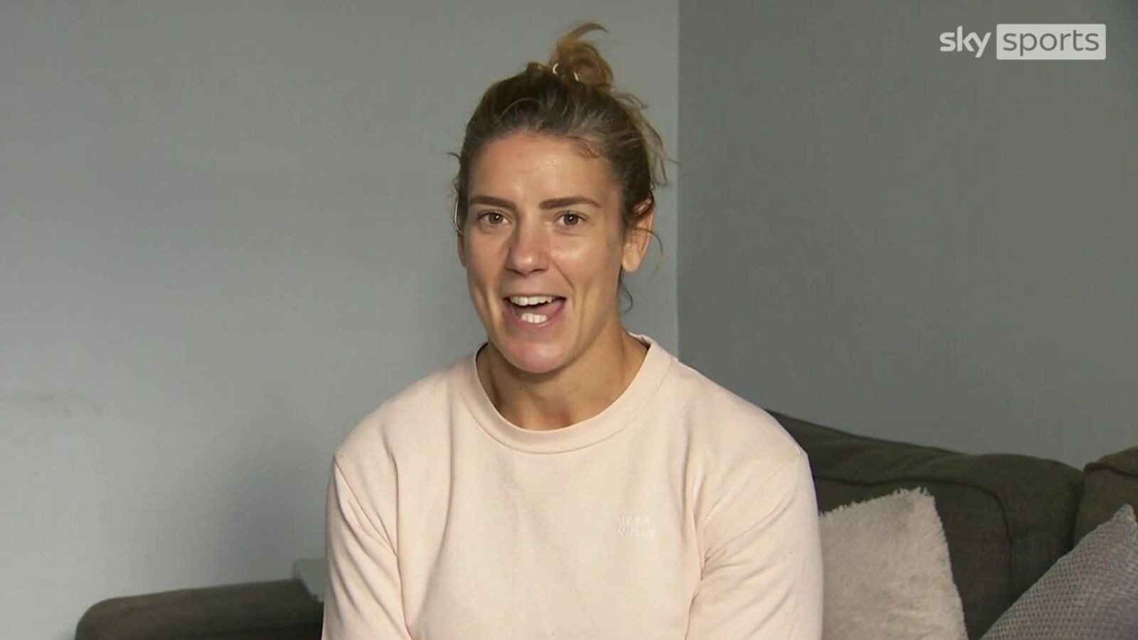 Sarah Hunter: I'd love to remain England captain despite Rugby World ...