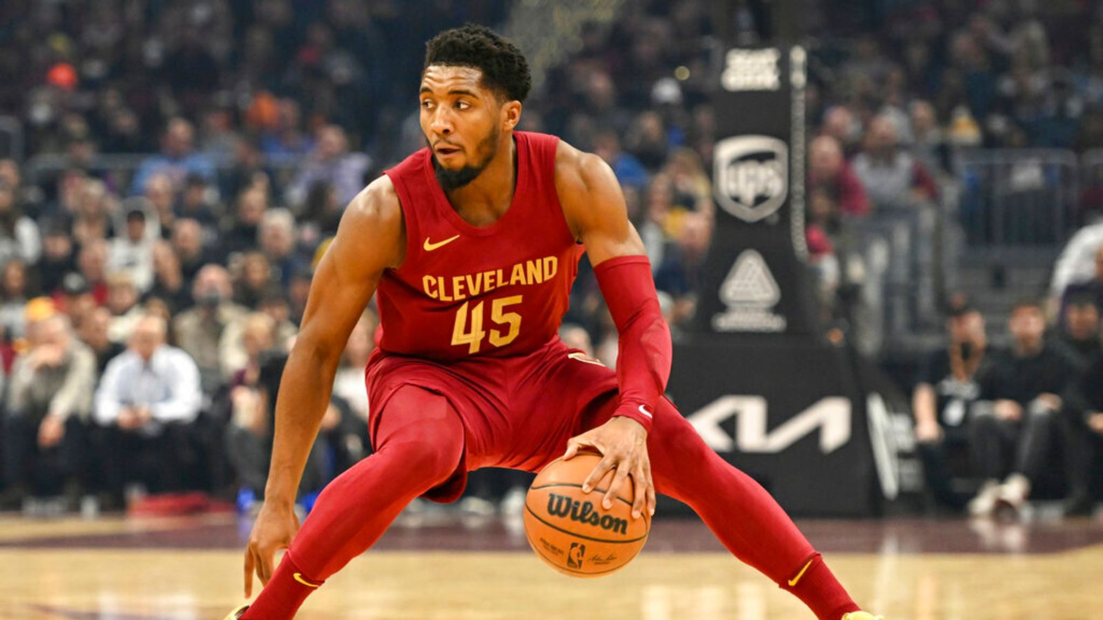 'Roll, young man roll!' - Donovan Mitchell dances his way through ...