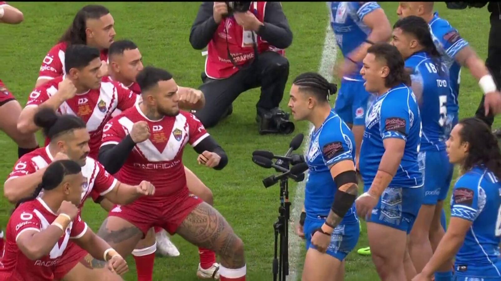 Siva Tau vs Sipi Tau | Haka's go head to head at Warrington! | Rugby ...