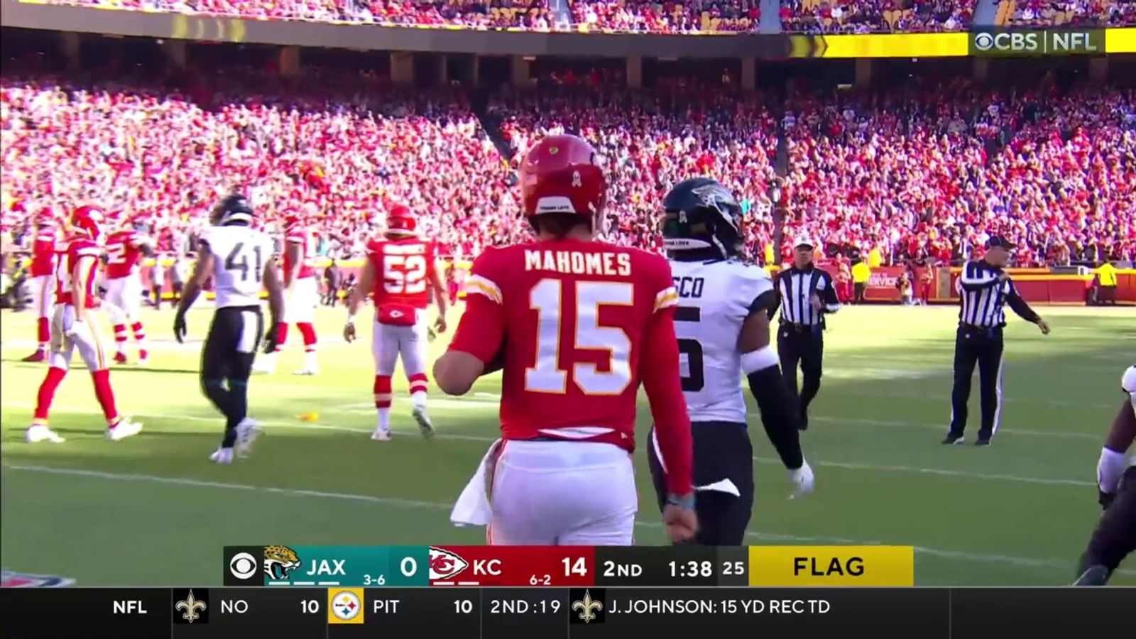 Patrick Mahomes best plays from week 10 | Four TDs, throws 300+ yards ...