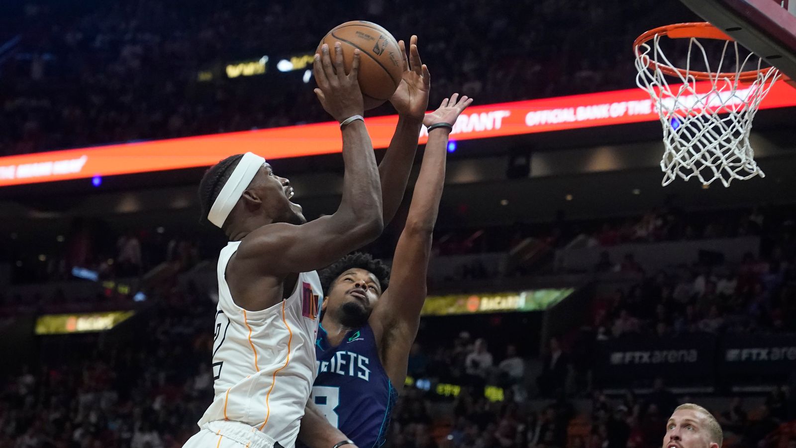 Charlotte Hornets 112-117 Miami Heat | NBA Highlights | NBA News | Sky ...