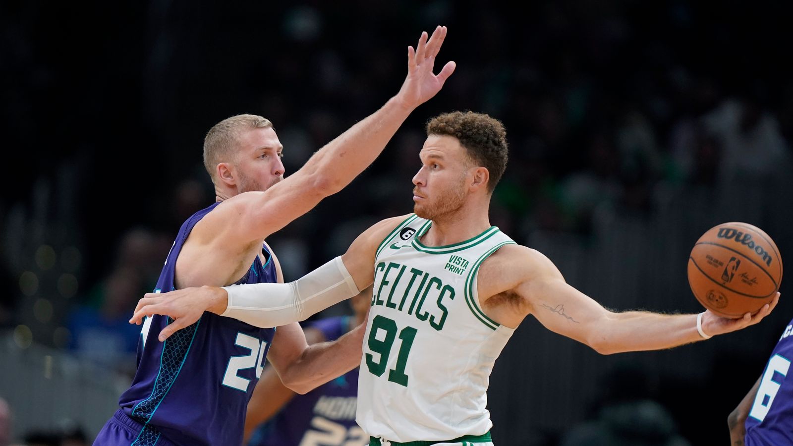 Blake Griffin's emphatic one-handed dunk | NBA News | Sky Sports