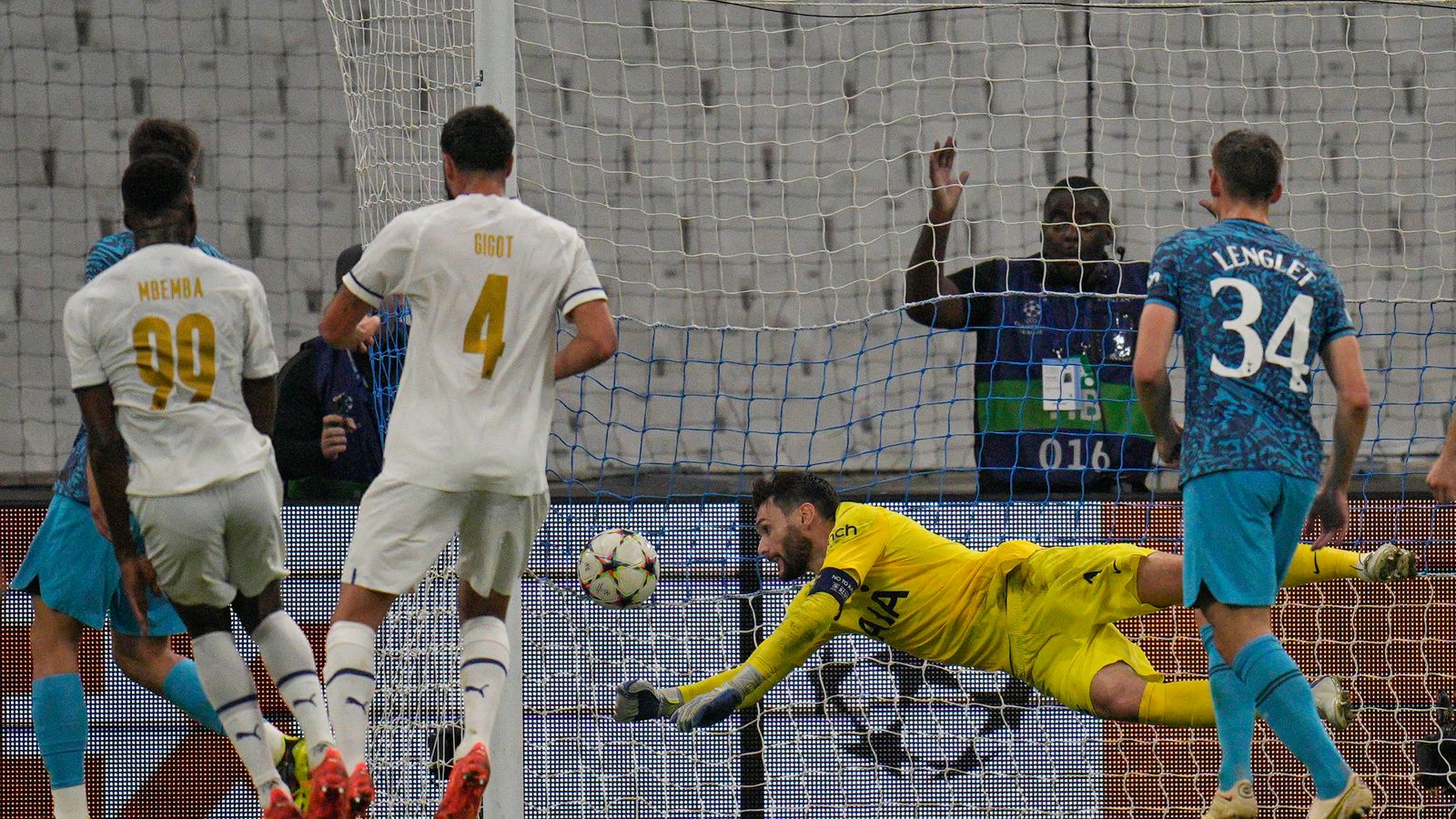 Marseille 1 - 2 Spurs - Match Report & Highlights