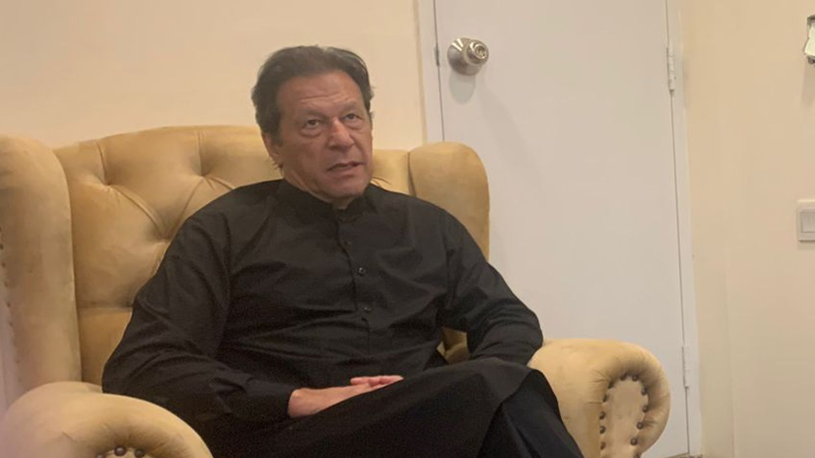 Imran Khan: Former Pakistan cricketer and Prime Minister shot in leg in apparent assassination ...