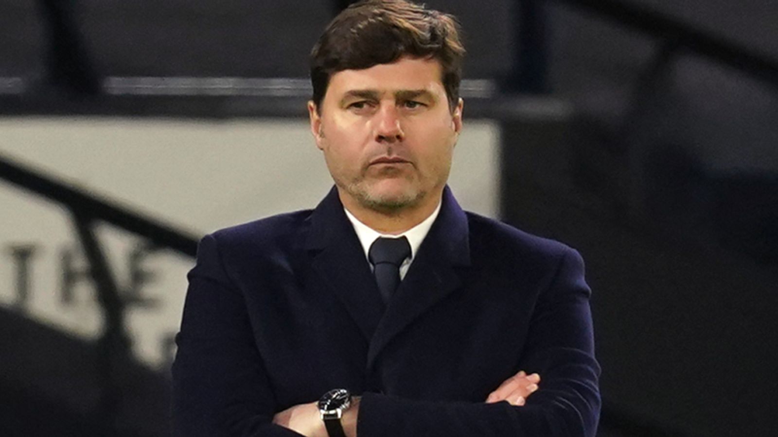 Chelsea transfer news: Club hold talks with Sporting Lisbon midfielder ...