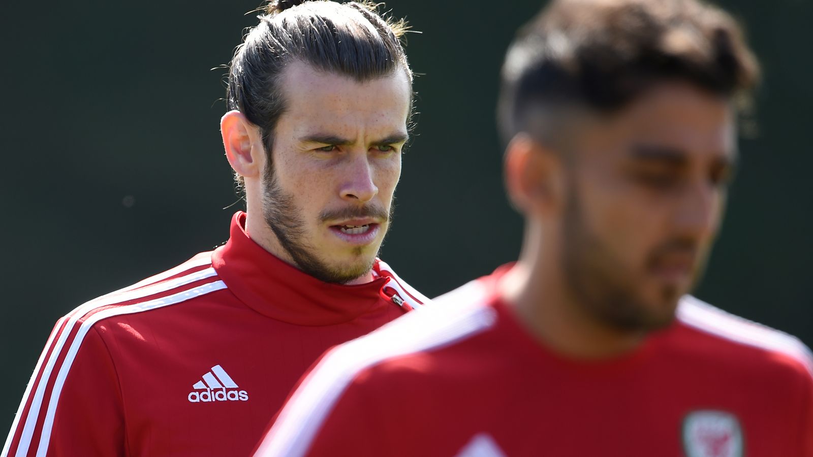 Taylor: Wales hero Bale leads by example | Football News | Sky Sports