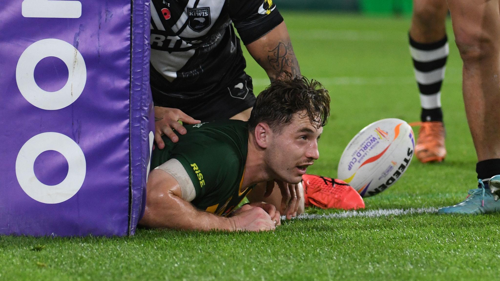 Rugby League World Cup: Australia into final with 16-14 win over New ...