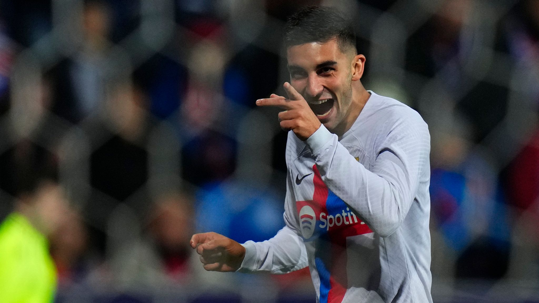 Atletico Madrid dumped out of Europe after Porto loss as Bayern Munich ...