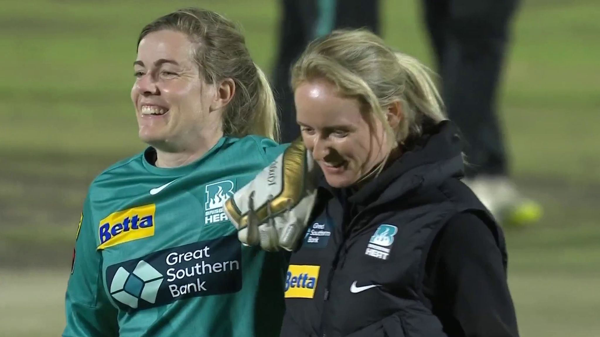 Adelaide Strikers reach Women's Big Bash final after beating Brisbane ...