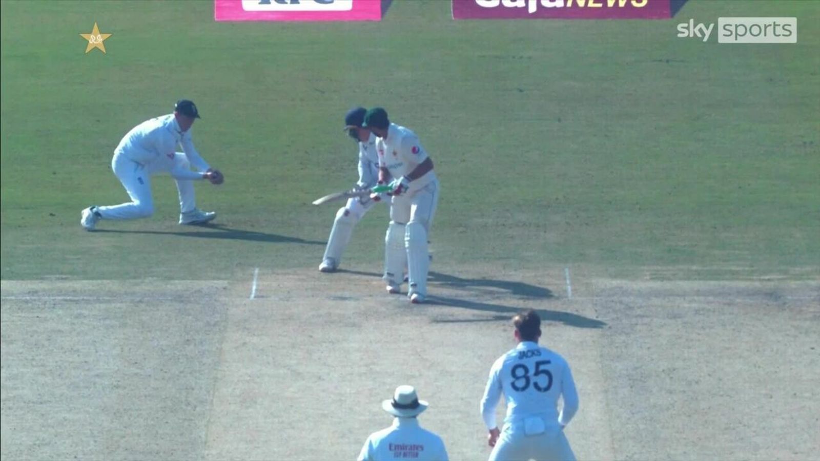 Zak Crawley's sharp catch England's first wicket against Pakistan on ...