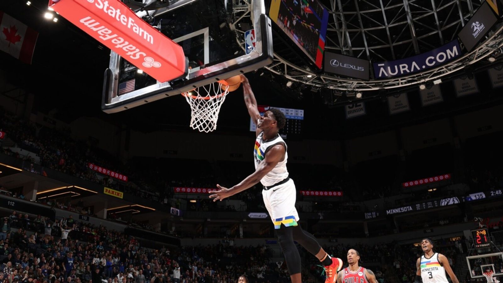 Anthony Edwards slams it down with the windmill dunk! | NBA News | Sky ...