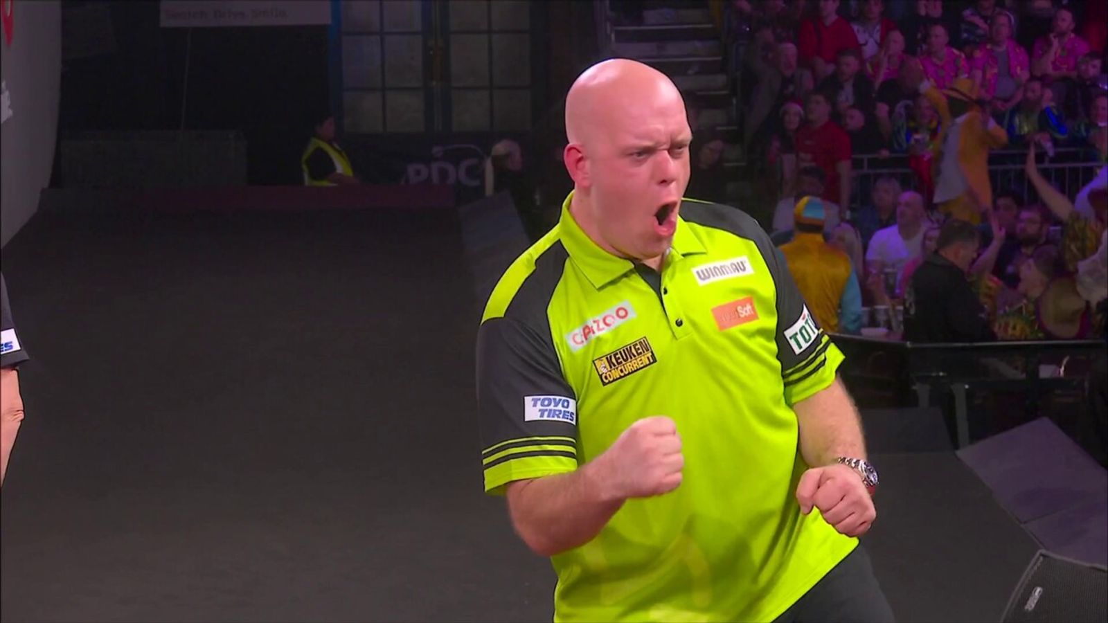 MVG hits 120 to book his place in the quarters | Darts News | Sky Sports