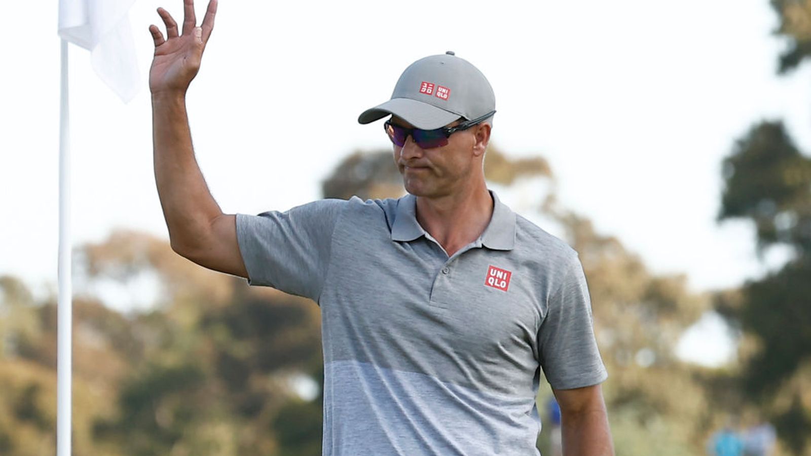 Australian Open: Adam Scott leads after eagle on 18th | Jiyai Shin ...