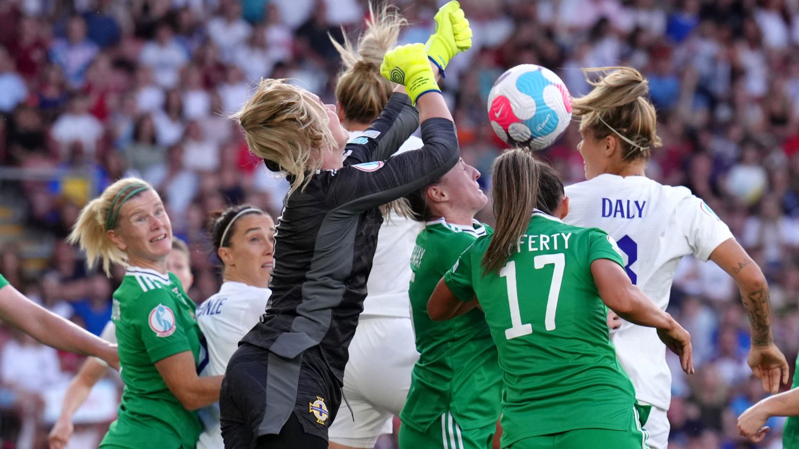 Reading Women goalkeeper Jacqueline Burns reveals how US college ...