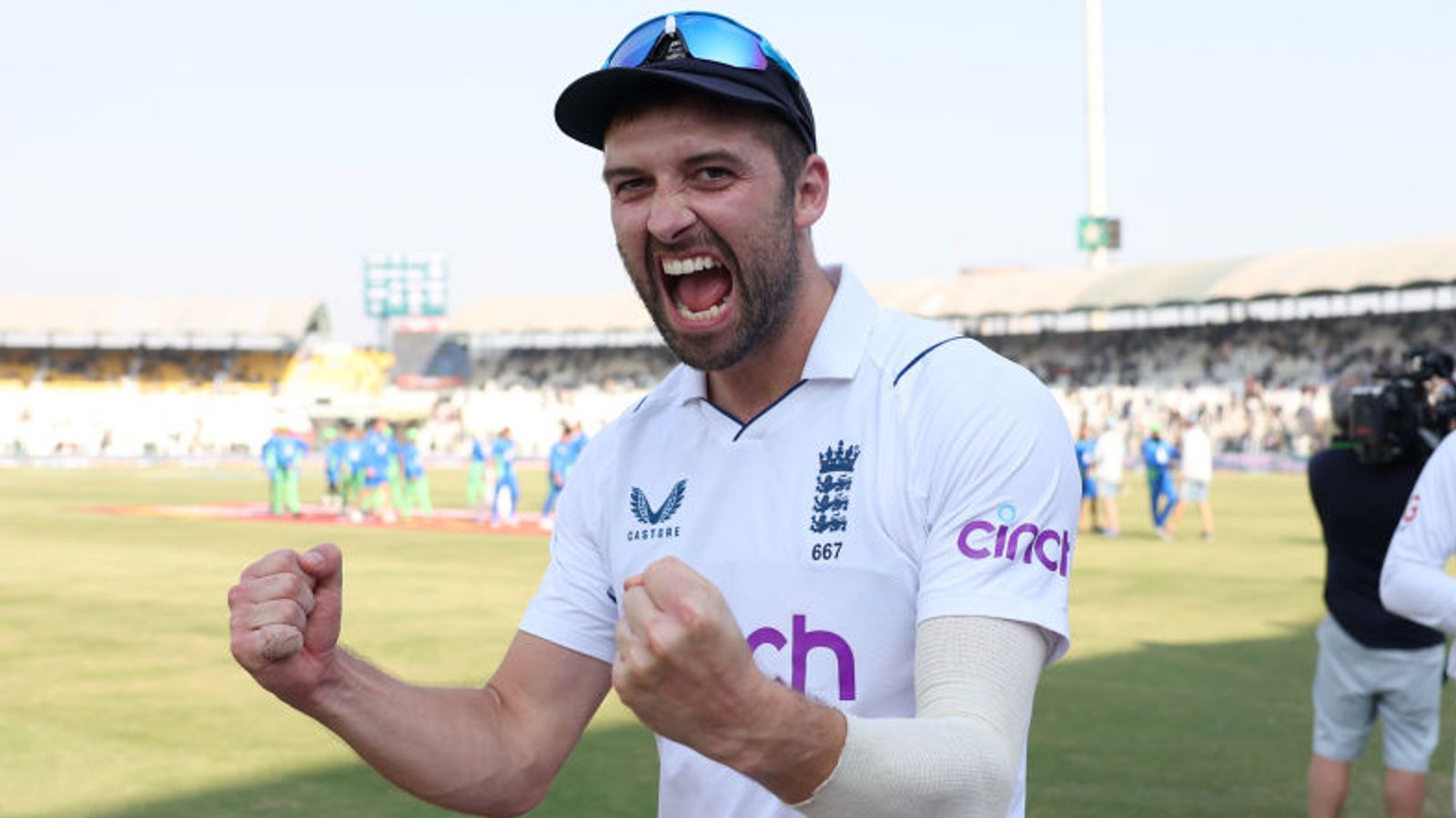 Mark Wood: England fast bowler reveals he considered quitting Test ...
