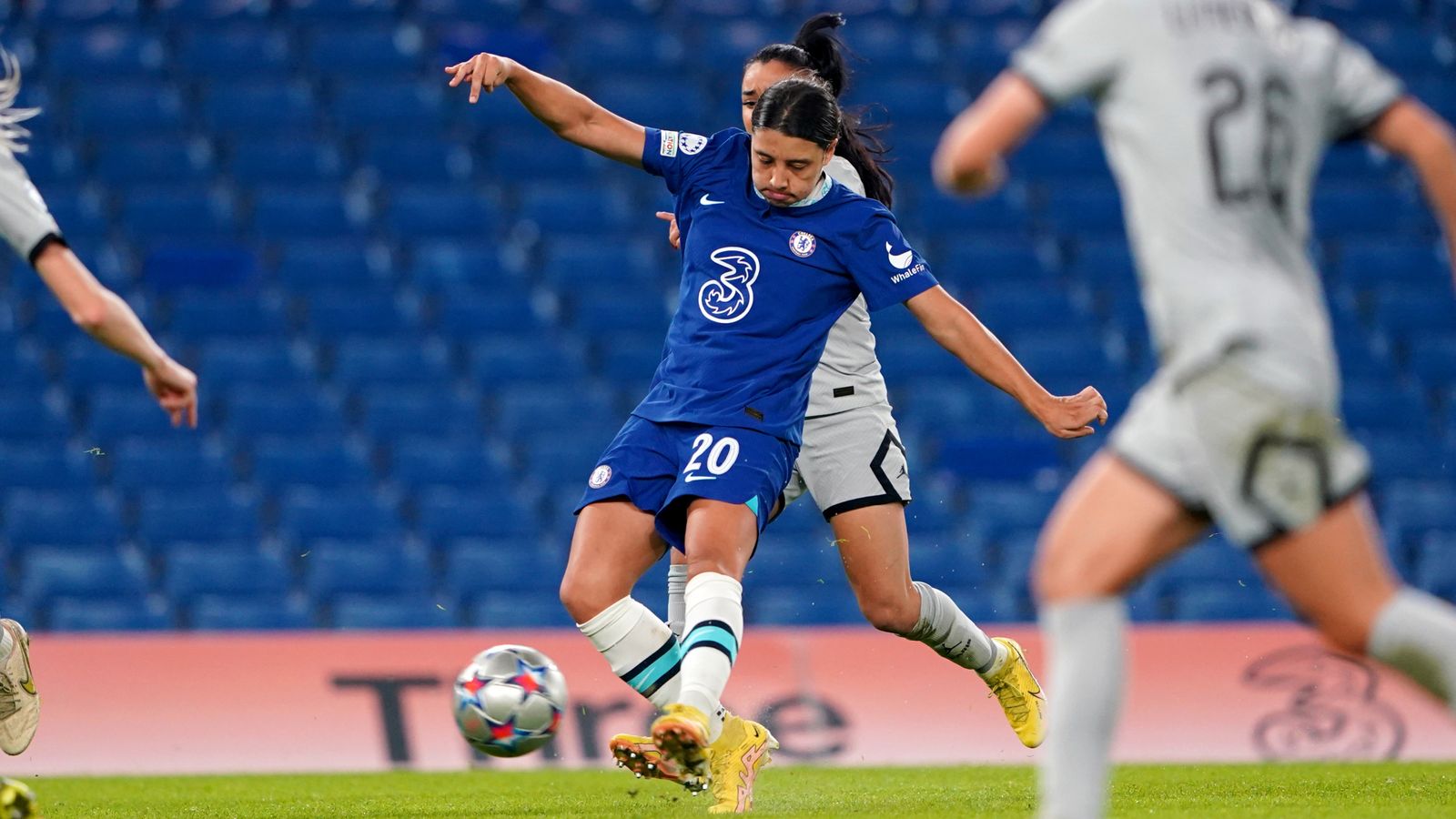 Chelsea Women 3 - 0 PSG Women - Match Report & Highlights