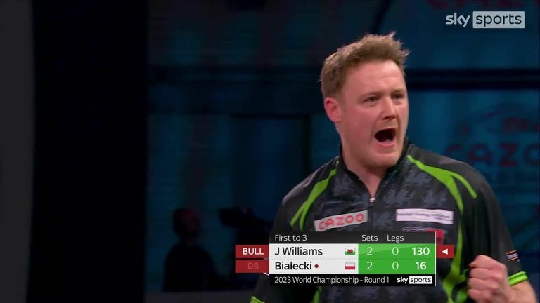 Jim Williams finishes on the bullseye to take the lead | Video | Watch ...