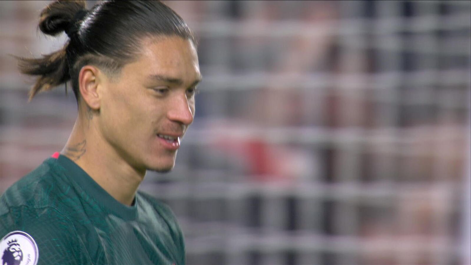 Mee block denies Nunez | Football News | Sky Sports