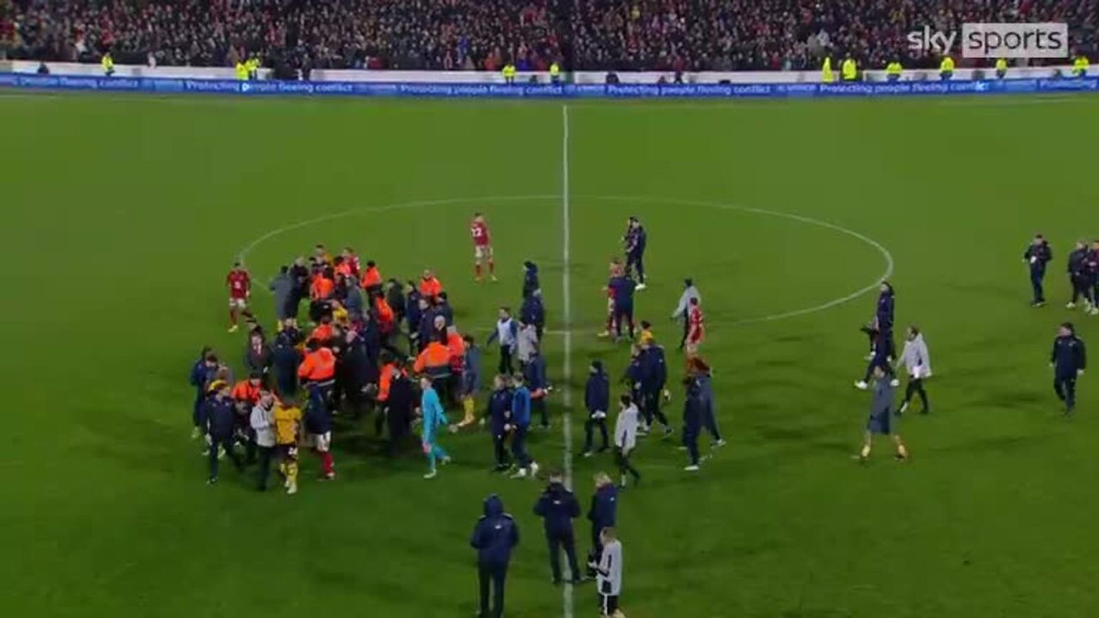 Nottingham Forest 1-1 Wolves (4-3 on penalties): Dean Henderson the ...