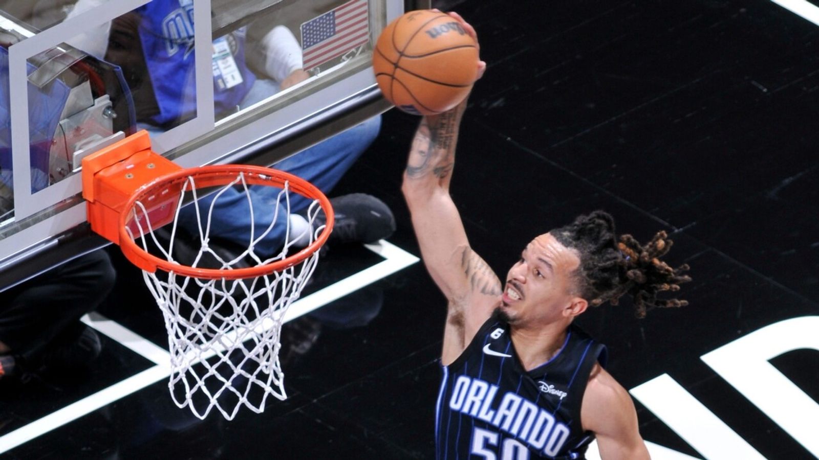 'What just happened!' | Cole Anthony throws down statement dunk | NBA ...