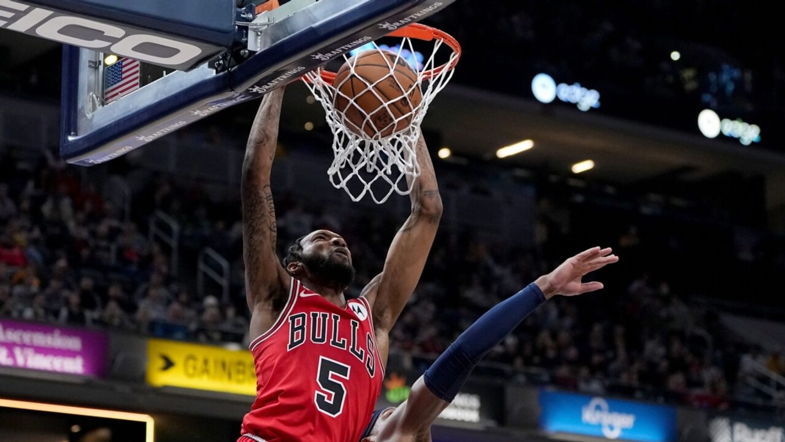Derrick Jones Jr. throws down another high-flying dunk! | NBA News ...