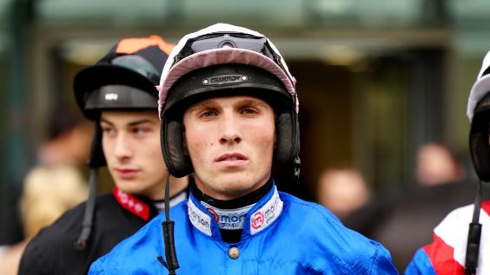 Sussex National day: Stage Star impresses as Harry Cobden rides ...