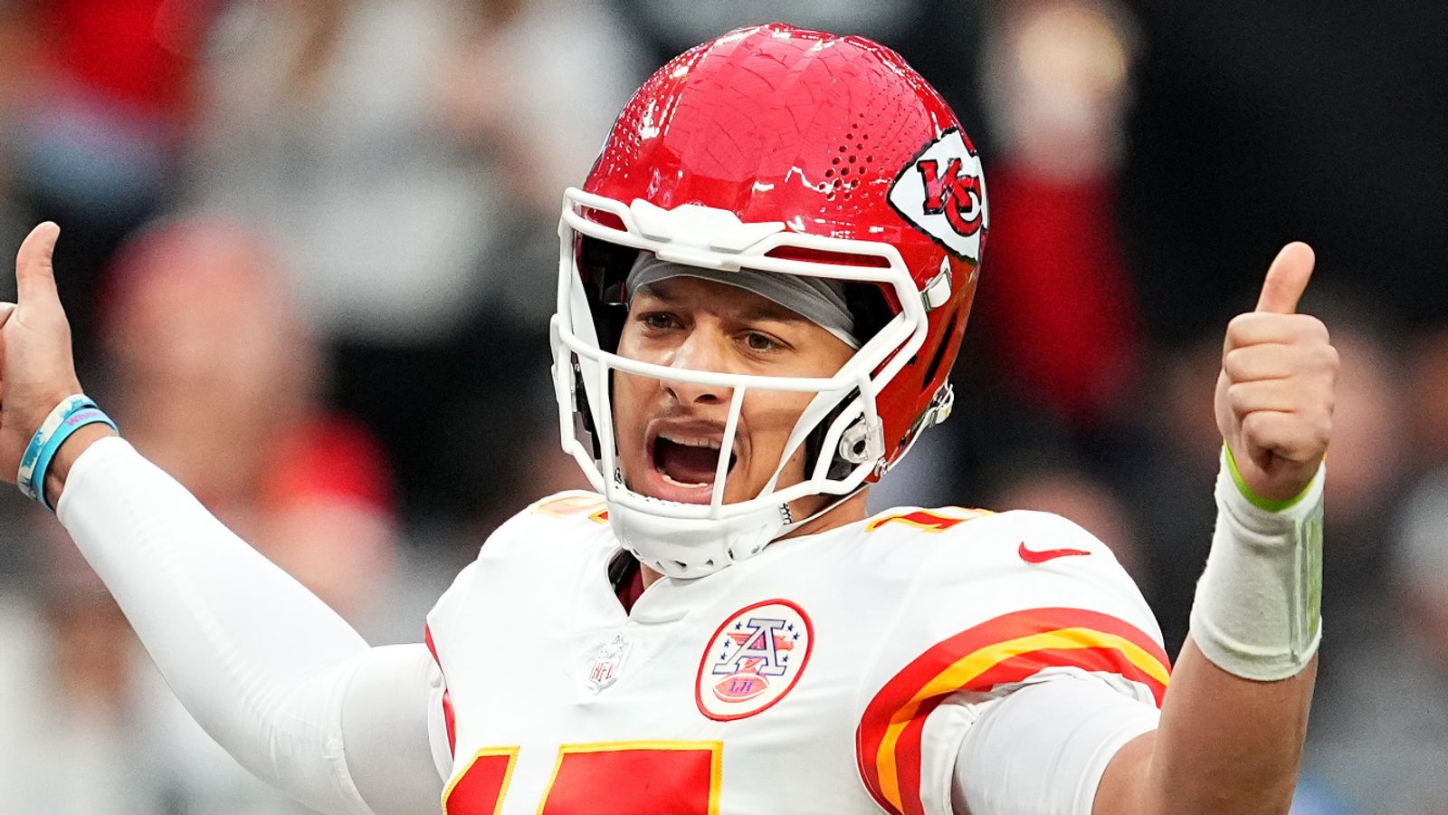 NFL Stats Week 18: Patrick Mahomes sets new NFL total yards record ...