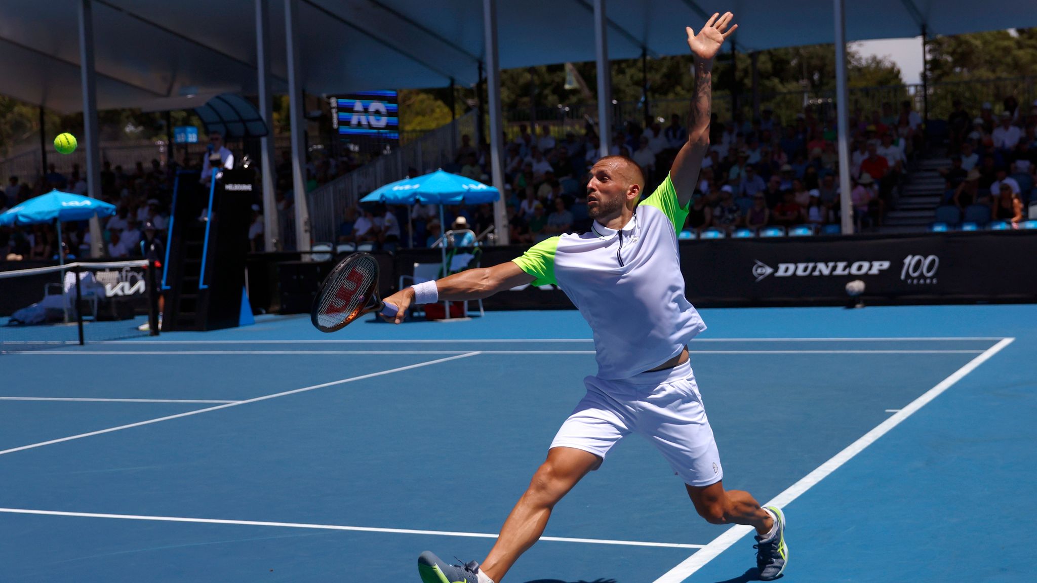 Australian Open: Andy Murray holds off Matteo Berrettini to win five ...
