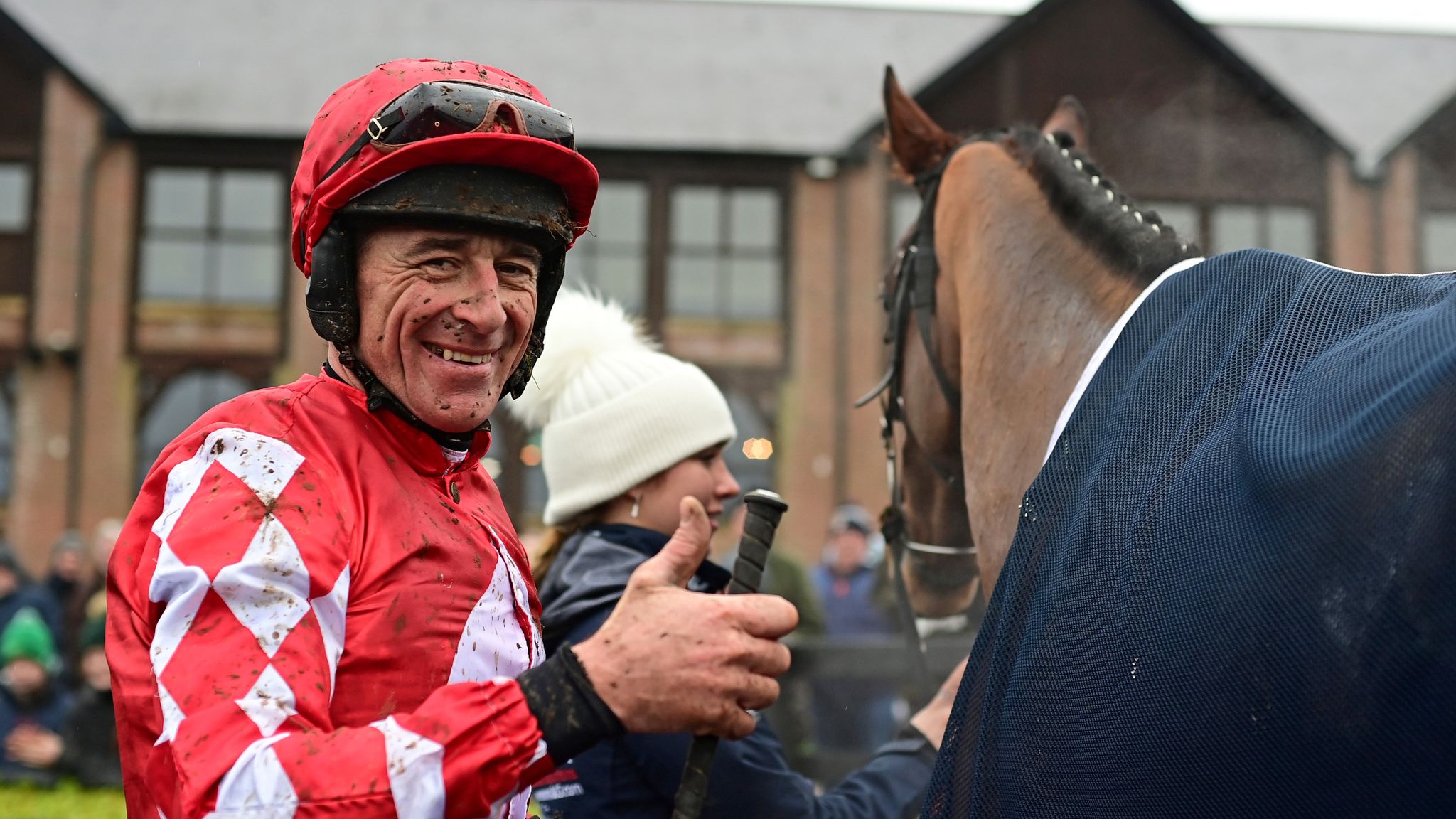 Davy Russell roars back from retirement with victory for Gordon Elliott ...