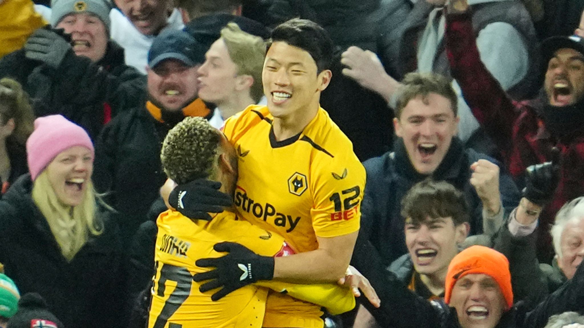 Liverpool 2-2 Wolves: Hwang Hee-chan earns Julen Lopetegui's side ...