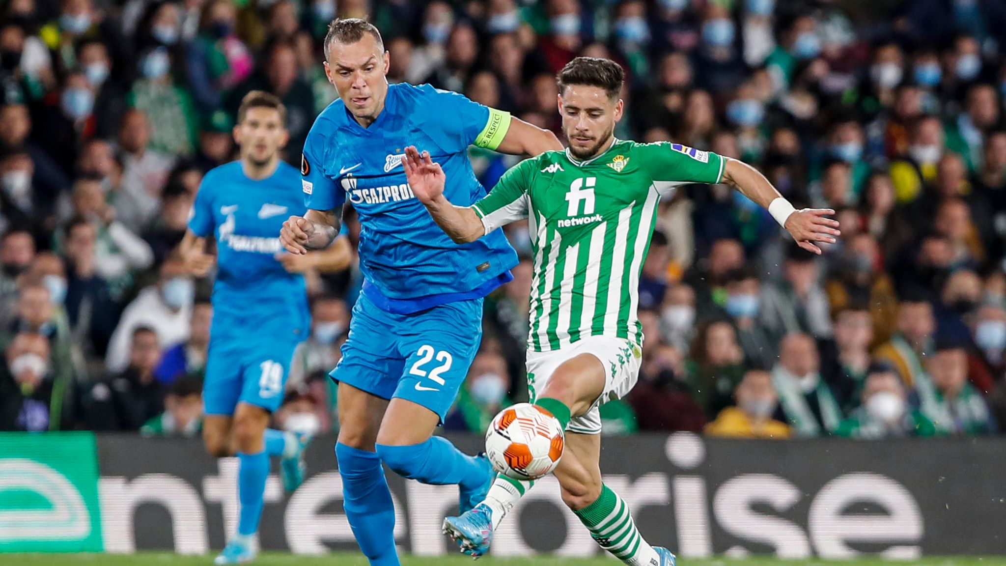 Alex Moreno: Aston Villa agree £12.5m deal for Real Betis left-back as ...