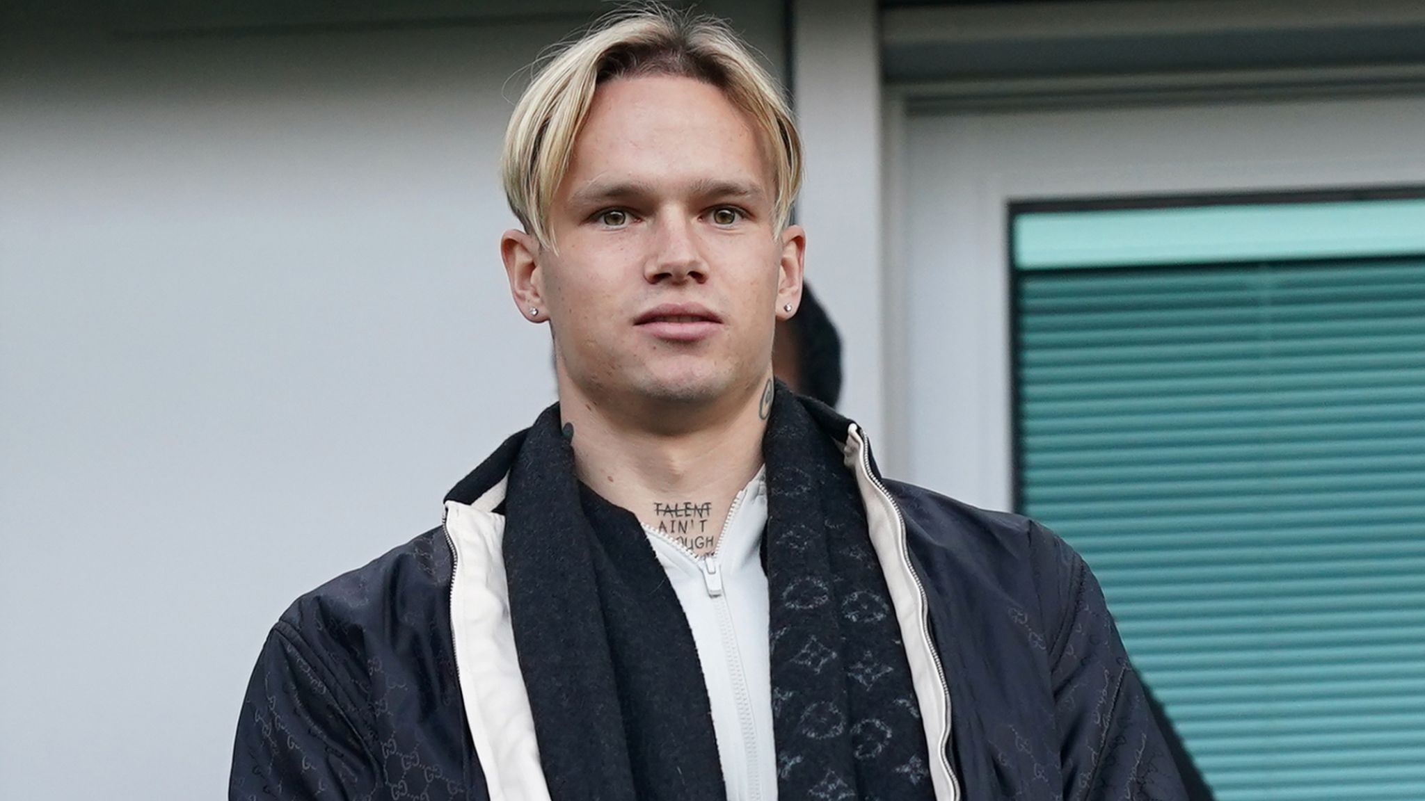 Mykhailo Mudryk: Chelsea sign winger for £88.5m from Shakhtar Donetsk ...