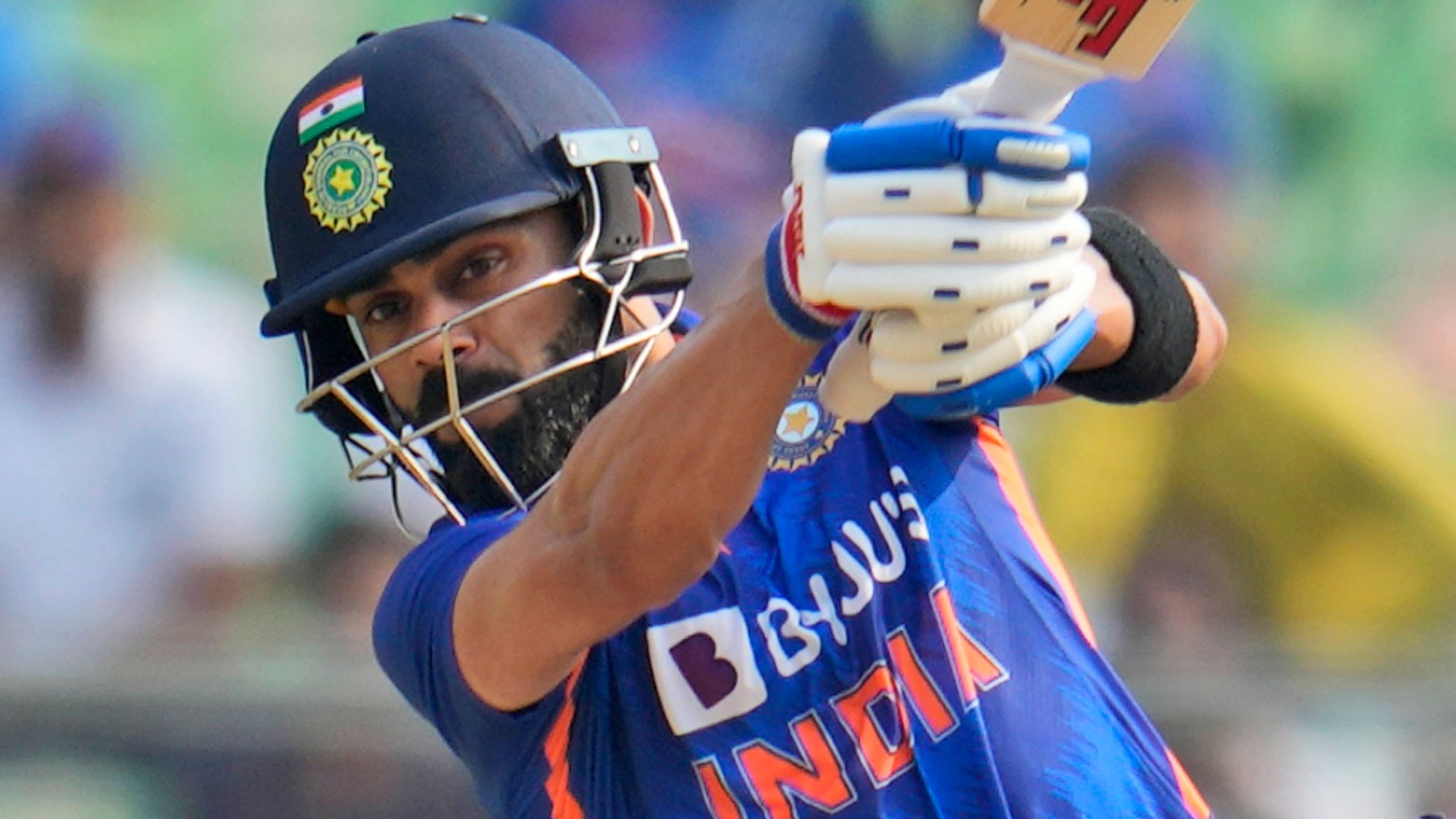 Manchester United fan? Spurs supporter? Want Virat Kohli to break his ...